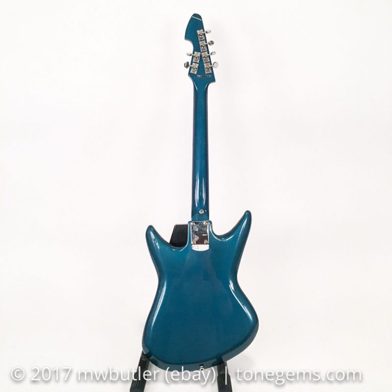 Silvertone 1437 Shark Fin Electric Guitar - Tone Gems