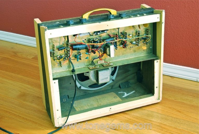 Kay Vanguard 704 with Vibrato - Tone Gems